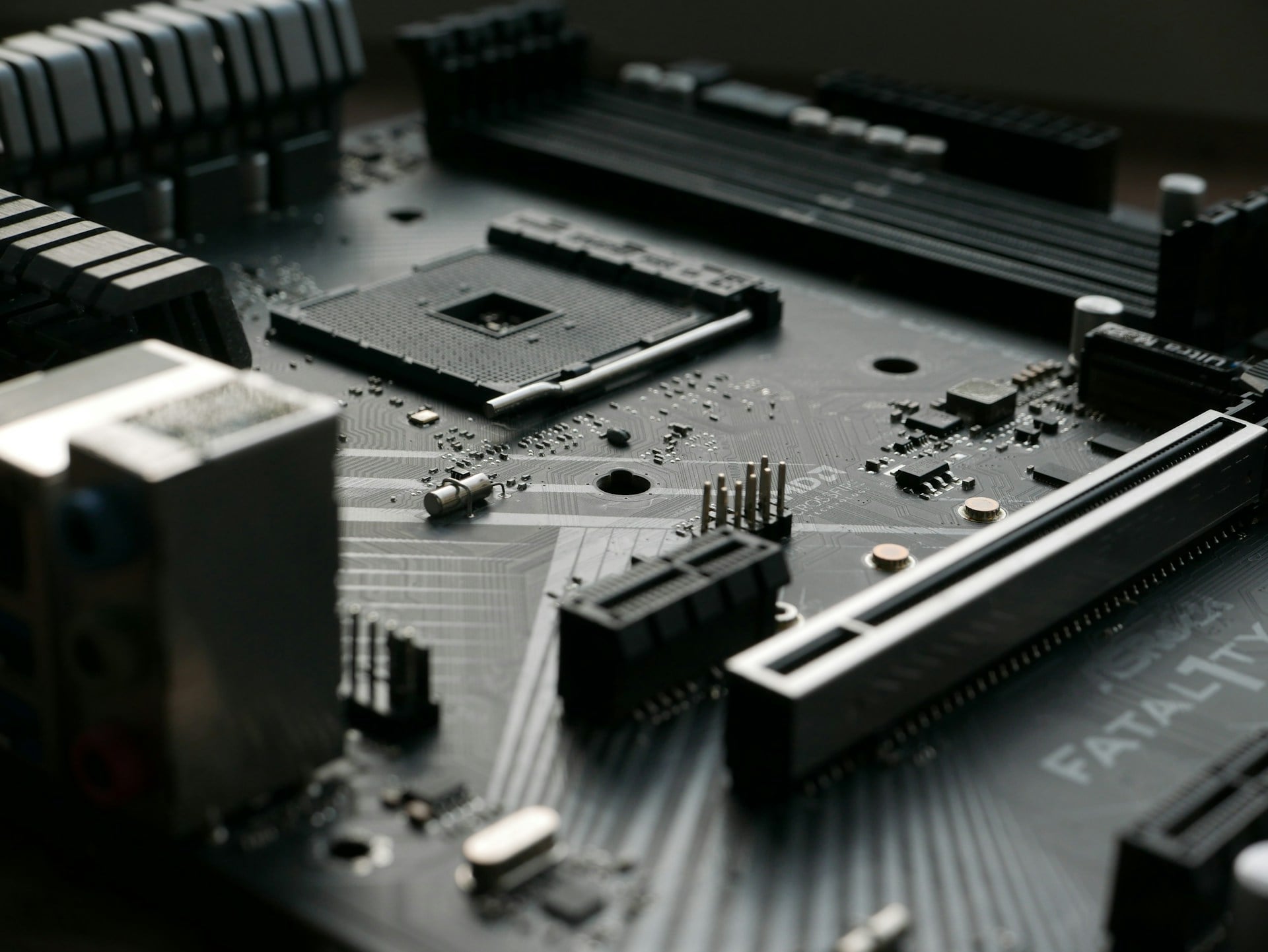 Modernizing the Embedded Stack: Lessons from EWNA25