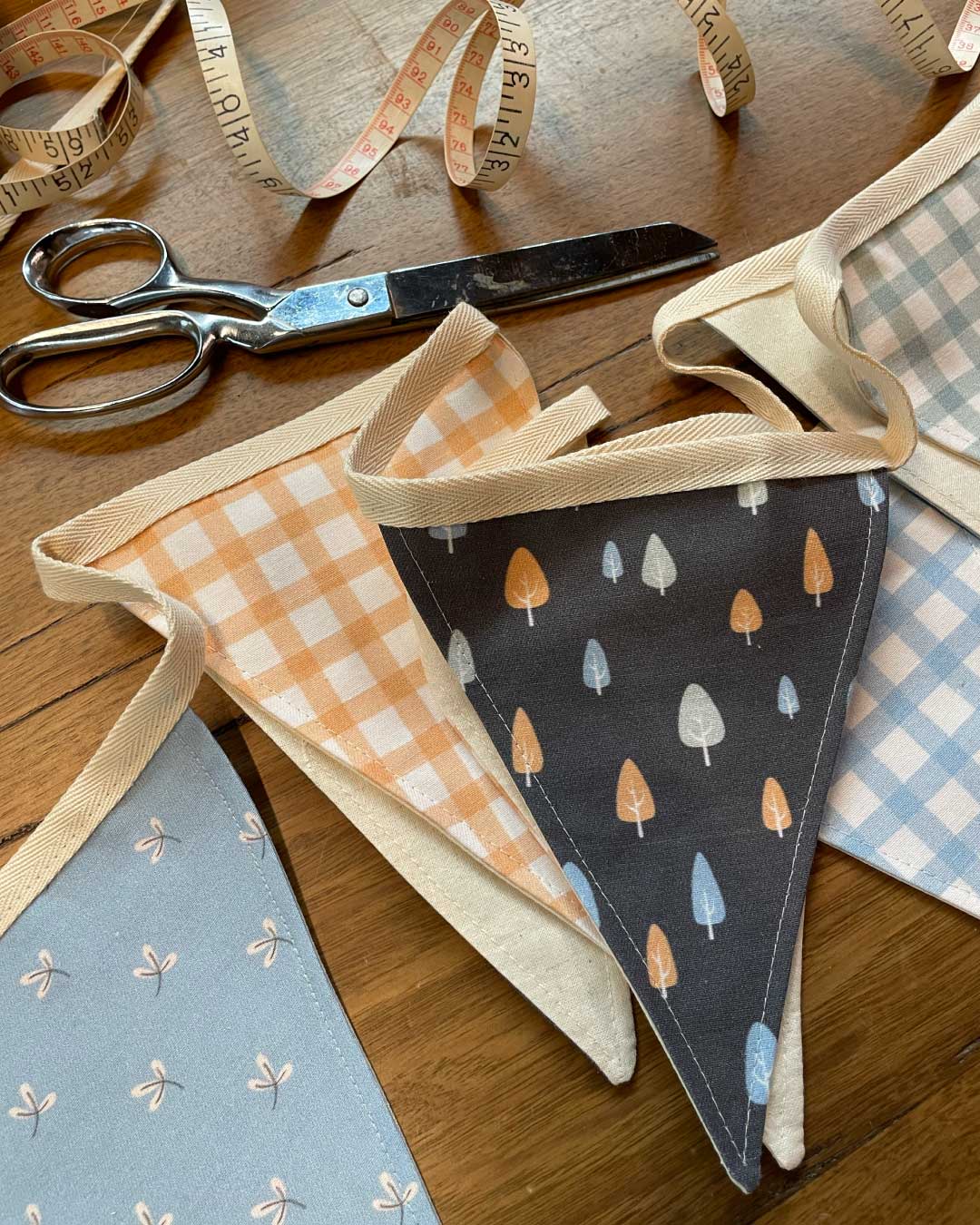 DIY Sewing Projects: FREE Fabric Bunting Pattern Template